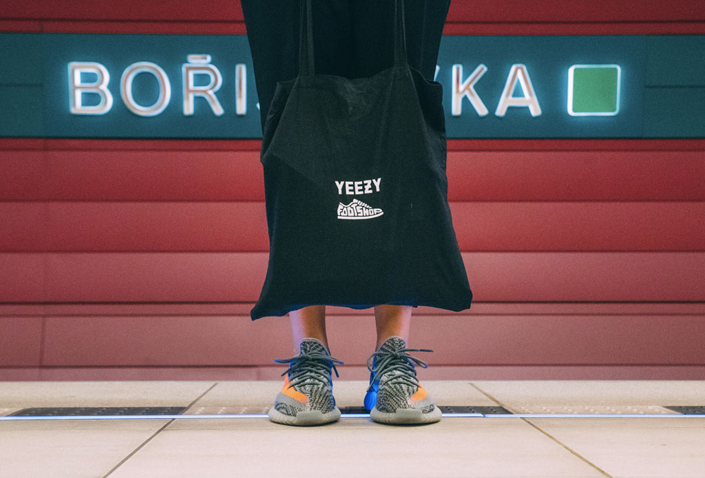 ¡El nuevo modelo de Yeezys llega a México!